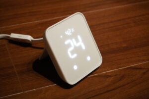 【レビュー】SwitchBot Hub 2(ハブ2)はハブミニから買い替えすべきか？ | Core da Core 〜コレだコレ！〜